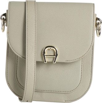 Aigner TASCHEN - Umh&auml;ngetasche auf YOOX.COM