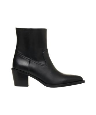 Stuart Weitzman Stiefel - Tate Leather Boots - Gr. 37,5 (EU) - in Schwarz - für Damen