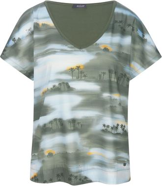 Basler V-Shirt BASLER grün