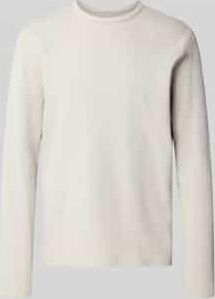 Mc Neal Longsleeve mit Strukturmuster und Rundhalsausschnitt