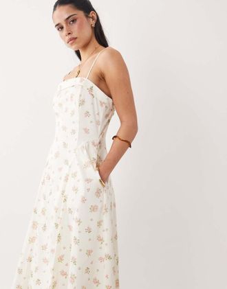 Mango Maxi-Riemchenkleid in Cremewei&szlig; mit hohem Baumwollanteil, eckigem Ausschnitt und Blumenmuster-Rosa