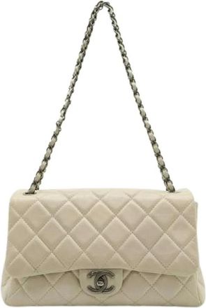Chanel Sac bandouli&egrave;re Matelass&eacute; Pre-owned - Femme - Pre-owned - Beige - Taille: ONE Size