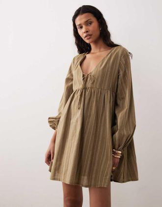 Kiss The Sky Ella - Robe babydoll &agrave; manches longues - Vert olive