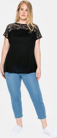 Sheego T-Shirt Spitzenshirt. mit Spitzenpasse an der Schulterpartie