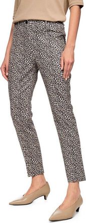 Marc Cain Schlupfhose Pants Premium Damenmode Model: Sydney, slim fit, mit Leo, Design