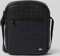 Tommy Hilfiger Umh&auml;ngetasche mit Logo-Detail Modell EMBOSSED FLAG