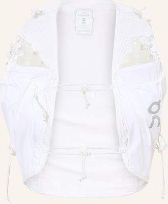 On Laufweste Ultra Vest Pro weiss