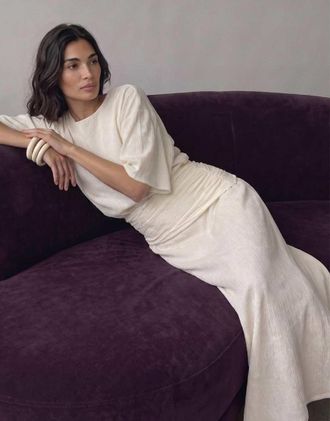 NA-KD robe longue drap&eacute;e &agrave; manches courtes cr&egrave;me-Blanc