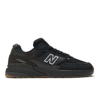 New Balance Homme NB Numeric Andrew Reynolds 933 en Noir, Su&egrave;de/Mesh, Taille 40.5 Large