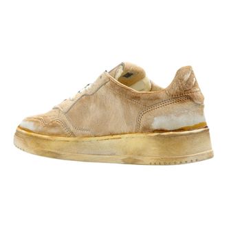 Autry Baskets Super Vintage en Poney et D&eacute;tails Pompon - Femme - Chaussures - Beige - Taille: 39 EU