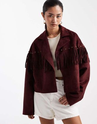 Miss Selfridge Veste courte clout&eacute;e imitation daim &agrave; franges - Prune-Violet