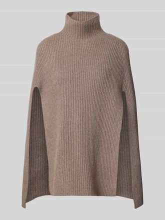 Emily van den Bergh Poncho aus Wolle mit Rollkragen