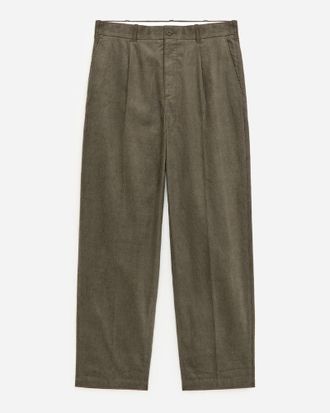 Arket Lockere Cordhose -Gr&uuml;n
