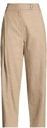 Le Streghe BAS - Pantalons sur YOOX.COM