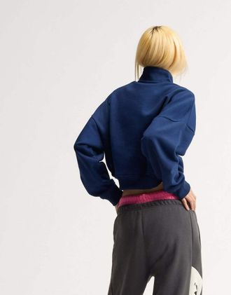 adidas Originals Adisignature ny Sweatshirt mit Viertelrei&szlig;verschluss in Marineblau