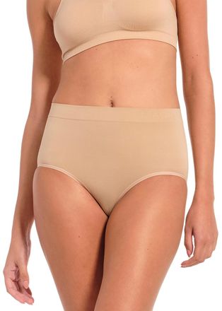 Magic Bodyfashion Slip MAGIC BODYFASHION, Damen, Gr. XXL, beige (cappuccino), Single Jersey, Obermaterial: 92% Polyamid, 8% Elasthan, k&ouml;rpernah, Unterhosen Slip, weiche