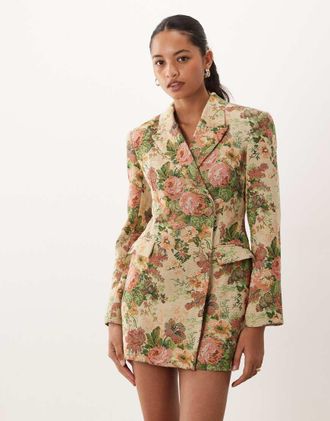 Asos Robe blazer courte structur&eacute;e &agrave; double boutonnage et imprim&eacute; vintage style tapisserie fleuri-Multi