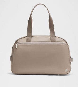 lululemon City Essentials Duffle Bag 28 L - Gr&ouml;&szlig;e 28 l in Warm Ash Grey/Silver