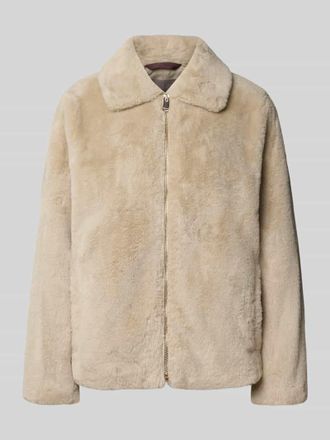 Christian Berg Regular Fit Jacke aus Kunstfell mit Umlegekragen