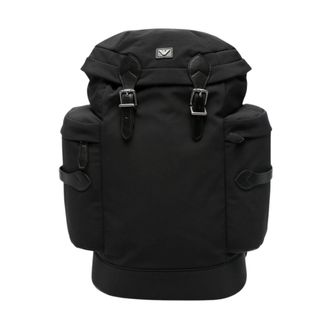 Emporio Armani Rucksack mit Seitentaschen und Klappe mit Metallschnallen - - Bags - Herren - Schwarzk - ONE SIZE
