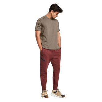 Under Armour Unstoppable Jogginghosen f&uuml;r Herren (Rot)