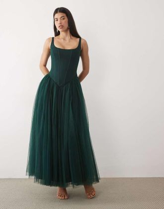 Lace & Beads robe maxi corset en tulle &agrave; ourlet asym&eacute;trique vert &eacute;meraude
