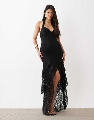 Asos Robe longue en dentelle avec ourlet sir&egrave;ne et d&eacute;collet&eacute; en coeur - Noir
