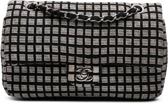 Chanel Hobo Bags - Medium Classic Ribbon Tweed Double Flap - Gr. unisize - in Wei&szlig; - f&uuml;r Damen
