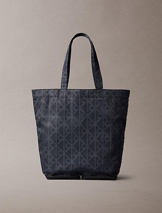 Calvin Klein Verstaubare Tote Bag Aus Nylon Mit Emblem-logo-pr&auml;gung - Pirate Black - Herren - Einheitsgr&ouml;&szlig;e