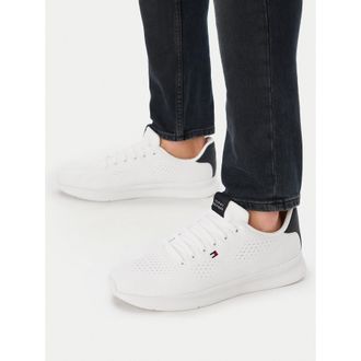 Tommy Hilfiger Sneakers Tommy Hilfiger Lightweight Runner FM0FM05909 Wei&szlig;