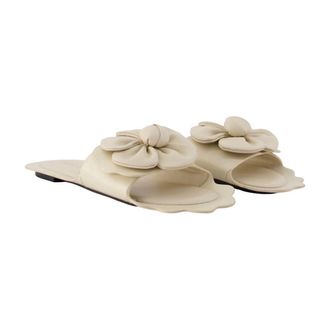 Marc Jacobs Daisy Sandal - White
