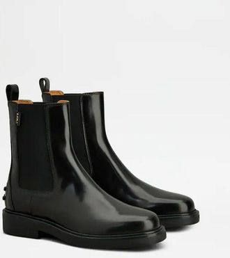 Tod's Chelsea Boot