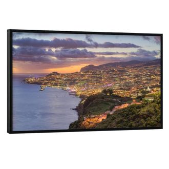 artboxONE Poster mit schwarzem Rahmen 75x50 cm St&auml;dte Madeira - Funchal am Abend - Bild Madeira