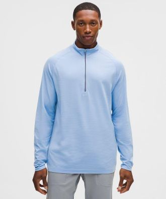 lululemon Metal Vent Tech mit halbem Rei&szlig;verschluss f&uuml;r M&auml;nner - Gr&ouml;&szlig;e 2XL in Sinatra Blue