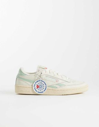 Reebok Club C Revenge Vintage - Damen-Sneaker in Wollwei&szlig;