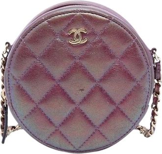 Chanel Sac bandouli&egrave;re matelass&eacute; en cuir dagneau m&eacute;tallis&eacute; Pre-owned - Femme - Pre-owned - Violet - Taille: ONE Size