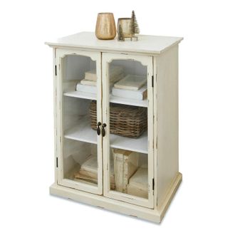 Loberon Kommode Greve, Verspielter Shabby-Charme, Kunstvoll Verzierte Griffe, Nostalgische Ausstrahlung, Vitrine, Kommodenschrank, Tannenholz, Glas, Eisen, an