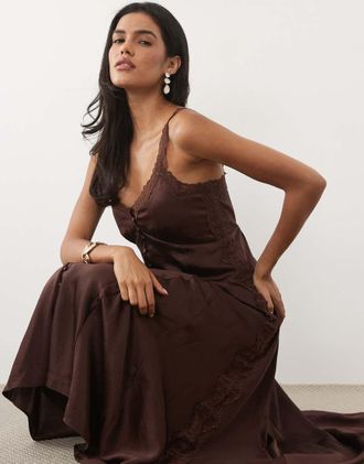 Abercrombie & Fitch Longline-Cami-Slip mit Knopfleiste in Braun