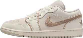 Nike Air Jordan 1 Low SE Chaussures pour femme (Light Orewood Brown/Hemp/Sail), Marron Orewood clair/chanvre/voile, 7.5