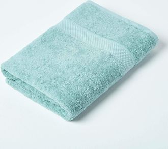 Homescapes minzgr&uuml;nes Badehandtuch aus 100% t&uuml;rkischer Baumwolle mit 500g/qm, Flauschiges Badetuch/Duschtuch 70 x 130 cm, blaugr&uuml;n