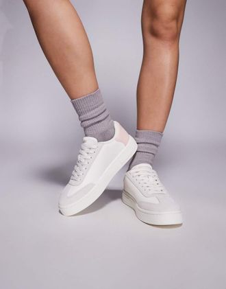 A|X Armani Exchange Baskets à logo - Blanc cassé et rose