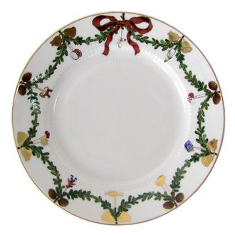 ROYAL COPENHAGEN 1017455 Star Fluted/XMAS Teller flach 19cm, Porzellan, Mehrfarbig