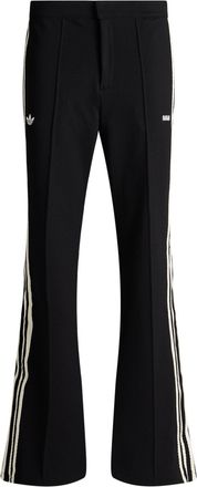 adidas HOSEN & R&Ouml;CKE - Hosen auf YOOX.COM
