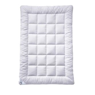 Billerbeck Bettdecke Super Wash - ca. 135 x 200 cm - Ganzjahresdecke - MAGICfill 95 - Hohlfaser - mit Wash-Egg