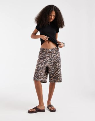 Jack & Jones Jorts mit mehrfarbigem Leopardenmuster