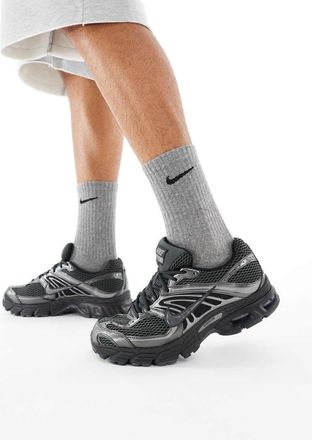 Nike Air Max Moto 2K - Sneaker in dreifachem Schwarz