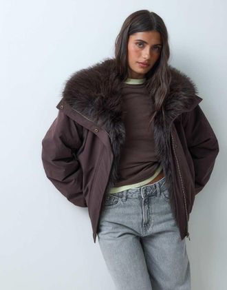 Asos bomber &agrave; col cascade avec fausse fourrure chocolat-Marron