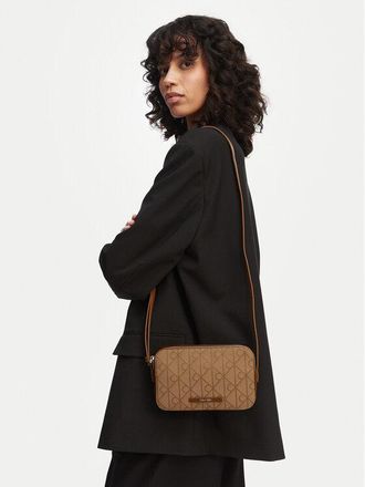 Calvin Klein Handtasche Emblem Aop Jacquard Camera Bag LV04F3533G Braun