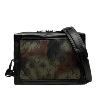 Louis Vuitton Sac bandouli&egrave;re en nylon et cuir Monogram Camouflage Soft Trunk Pre-owned - unisex - Pre-owned - Vert - Taille: ONE Size