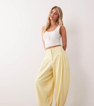 Miss Selfridge Pantalon habill&eacute; bouffant - Babeurre-Jaune